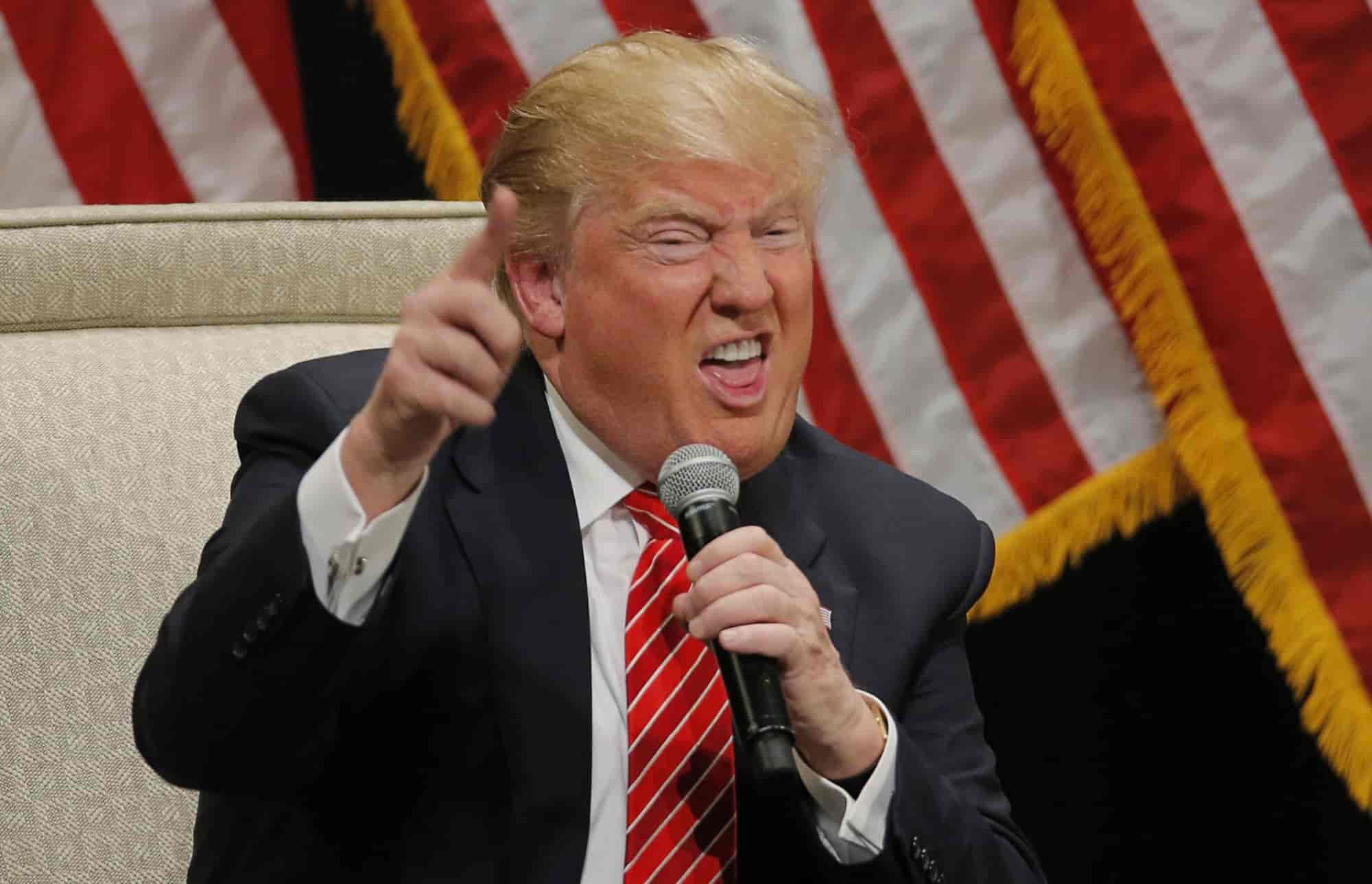 The Trumpinator: Donald Trump Tweet Generator